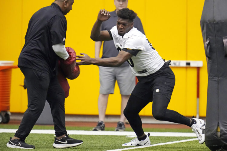 Rookie tight end brings size, skill set to Steelers | News, Sports ...